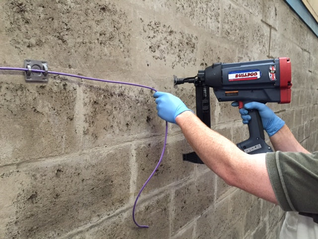 250 Stainless Steel Cable Tie Clips, Pins & Gas Cells | Bulldog Fix